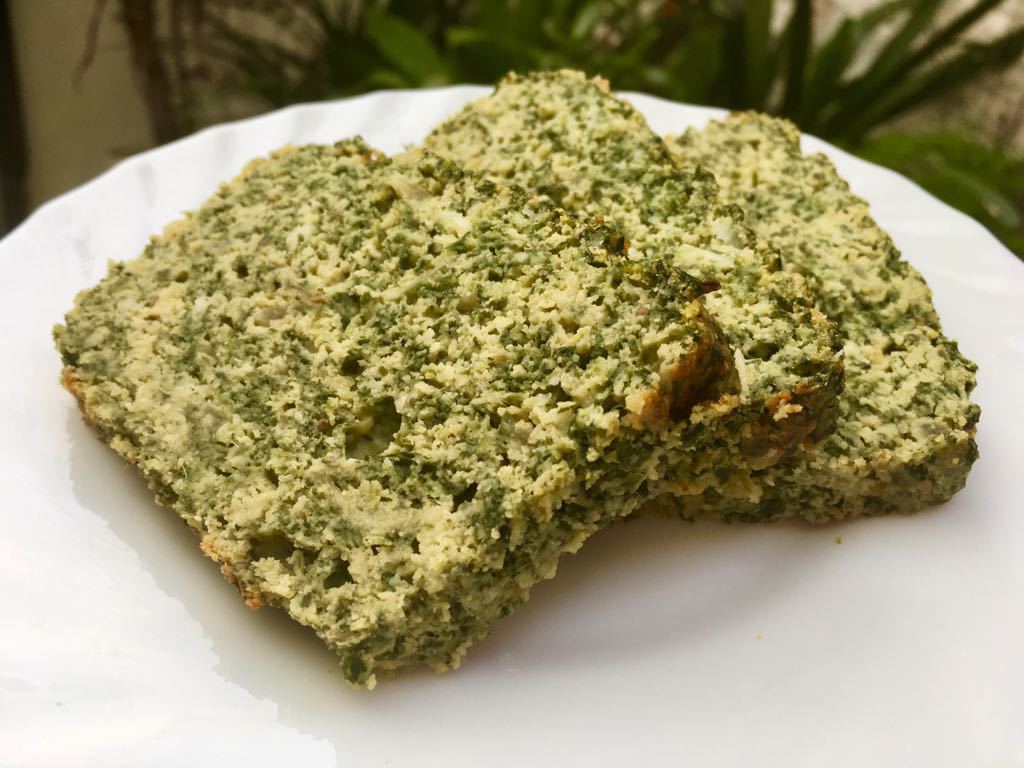 Rețetă Chec cu spanac și făină de năut (fără gluten) - Diversificare.ro